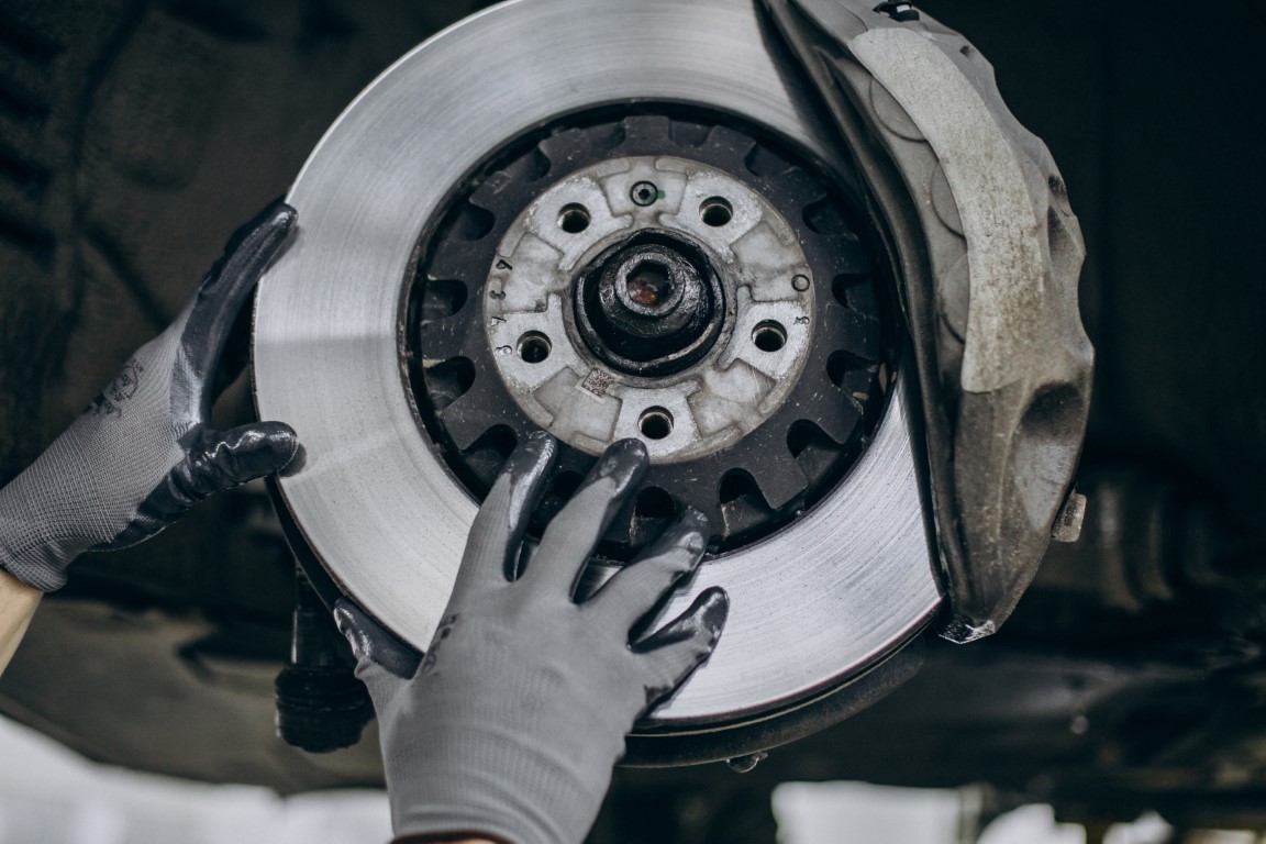 6 Key Reasons Why Car Brake Service is Crucial